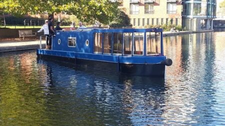 Islington Life - Family narrowboat trips